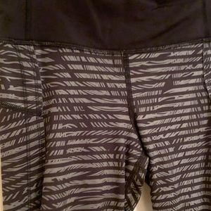 lululemon athletica | Pants & Jumpsuits | Lululemon Print Leggings ...